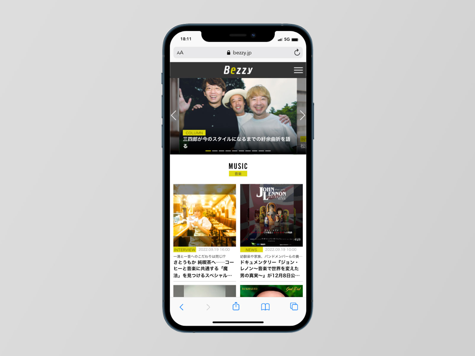 Bezzy / Logo – mograph